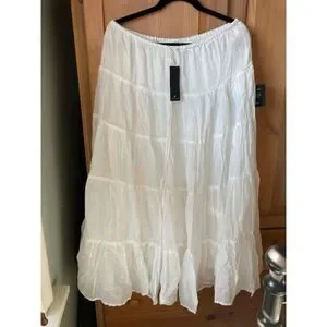 Lulus | Skirts | Lulus Nwt Relaxed Charm White Gauzy Tiered Drawstring ...